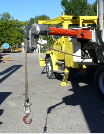 Types of Insulated Jib Extensions for Live-Line Maintenance